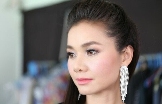 Tai Orathai, Thai folk singer takes Korea by storm - Thailand News ...