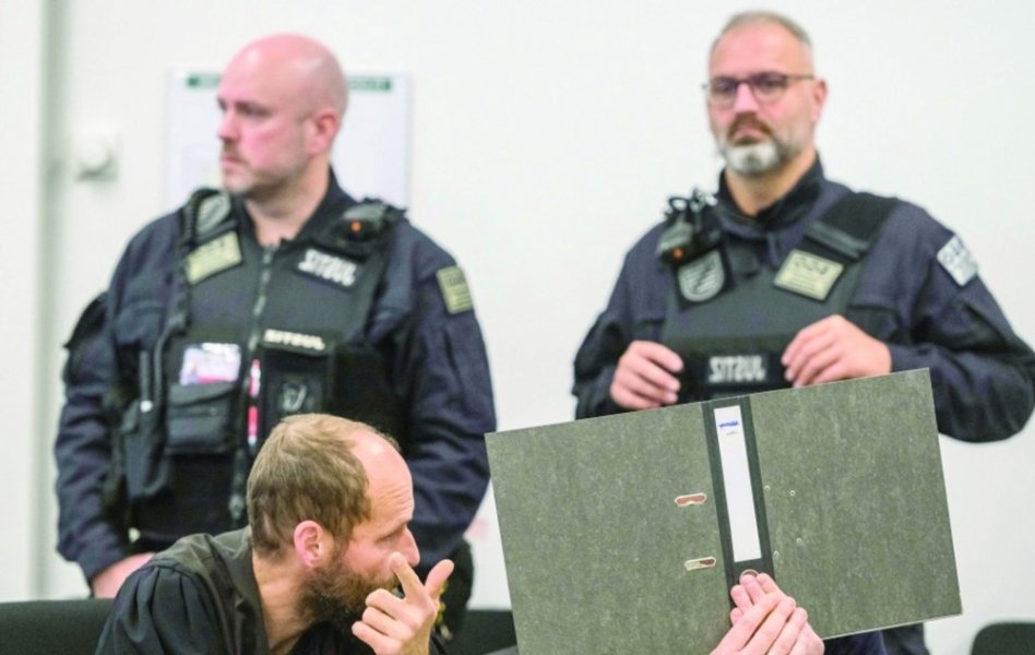 German 'Hammer Gang' Trial Unleashes Shockwaves Across Europe - World ...