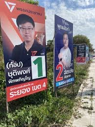 Political outsiders up against Thailand's powerful patronage system ...